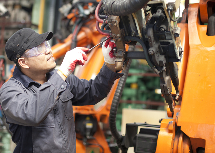 Heavy Equipment Mechanic Job Description Sample Template ZipRecruiter heavy-equipment-mechanic-job-description-sample-template-ziprecruiter