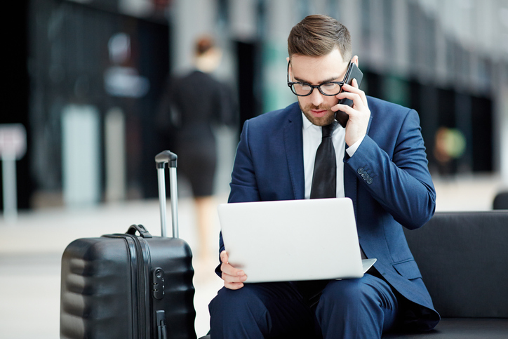 Traveling Sales Representative: What Is It? and How to Become One?