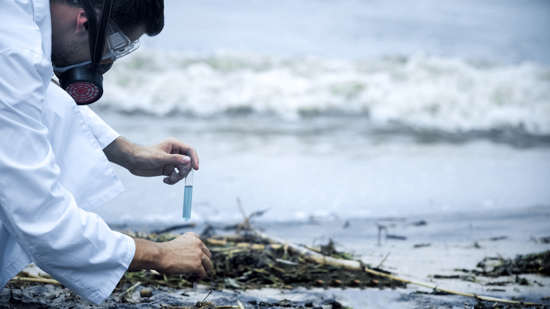 Toxicologist: What Is It? and How to Become One?