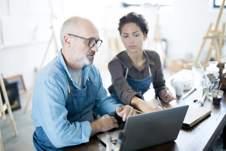 Artist Assistant: What Is It? and How to Become One?