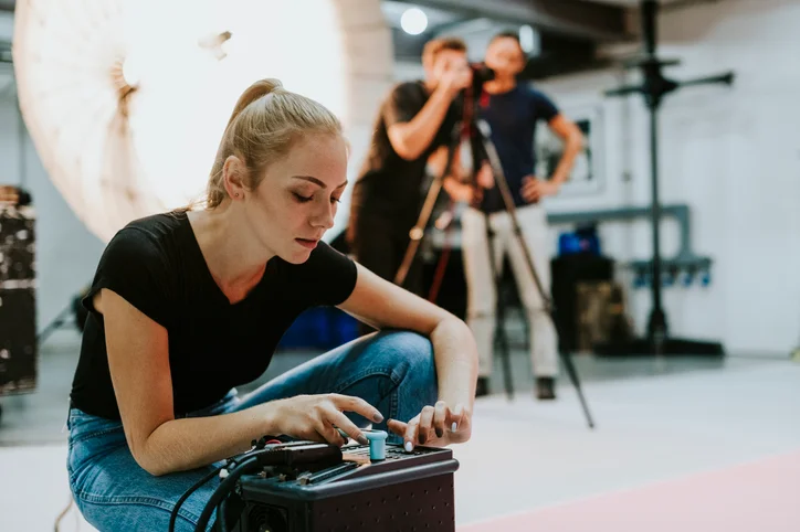 Photographer Assistant: What Is It? and How to Become One?