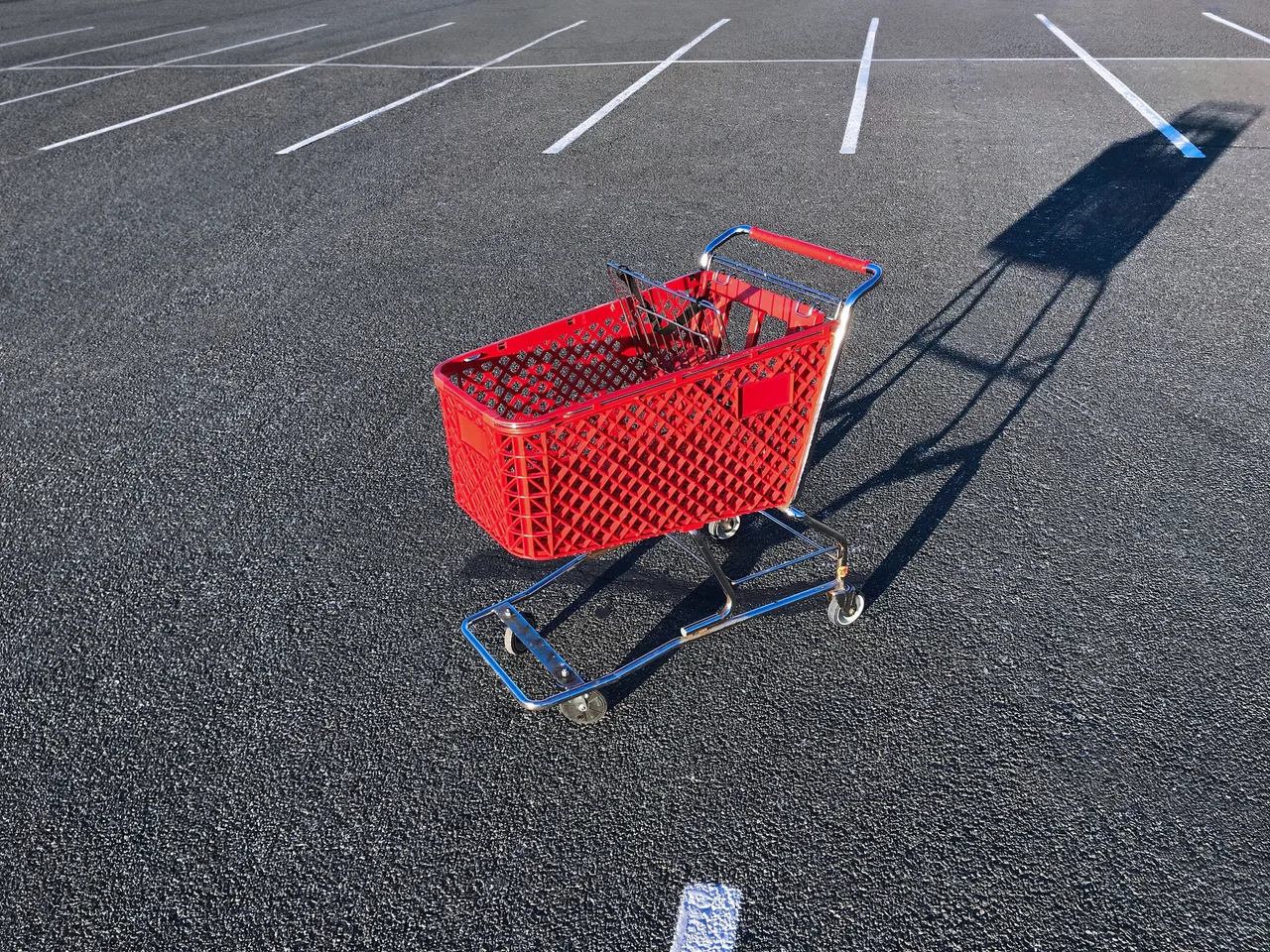 Cart Attendant: What Is It? and How to Become One?
