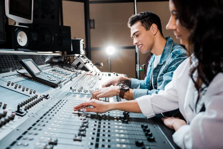 Entry Level Audio Engineer: What Is It? and How to Become One?