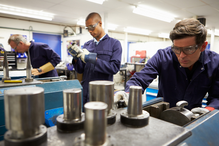 Graduate Mechanical Engineer What Is It And How To Become One Ziprecruiter graduate-mechanical-engineer-what-is-it-and-how-to-become-one-ziprecruiter