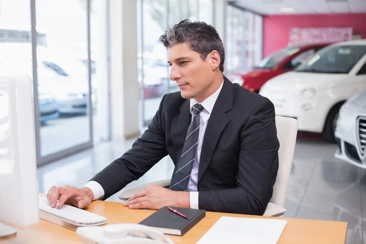 Automotive Service Director: What Is It? and How to Become One?