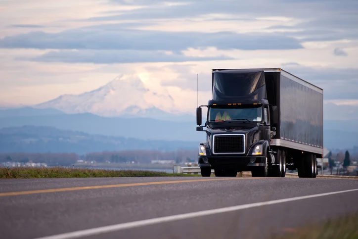 Cross Country Driver: What Is It? and How to Become One?