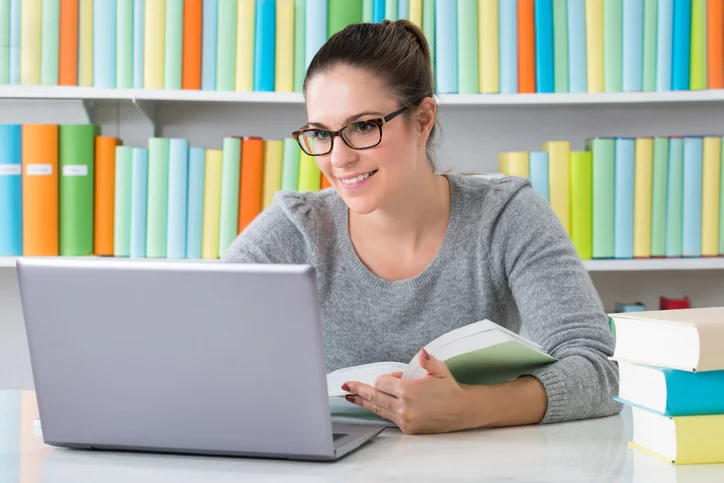 Online Instructor: What Is It? and How to Become One?