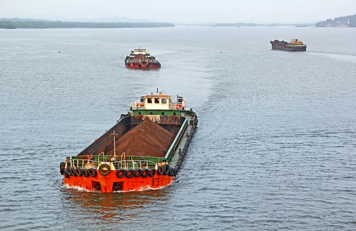 Barge Jobs - What Are They and How to Get One