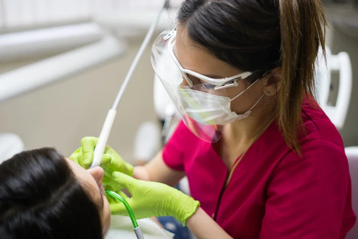 International Dental Hygienist: What Is It? and How to Become One?
