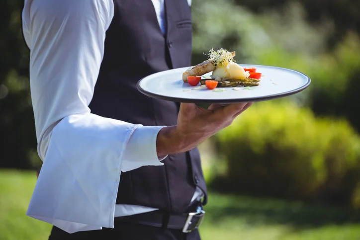 Fine Dining Server: What Is It? and How to Become One?