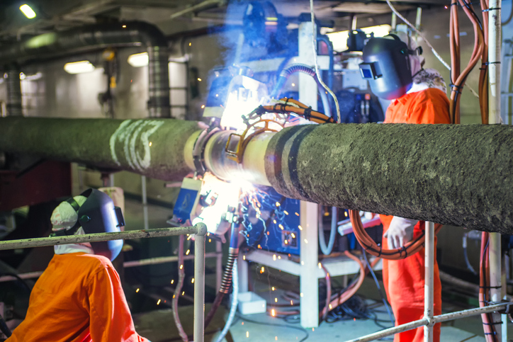 Pipelayer: What Is It? and How to Become One? | Ziprecruiter