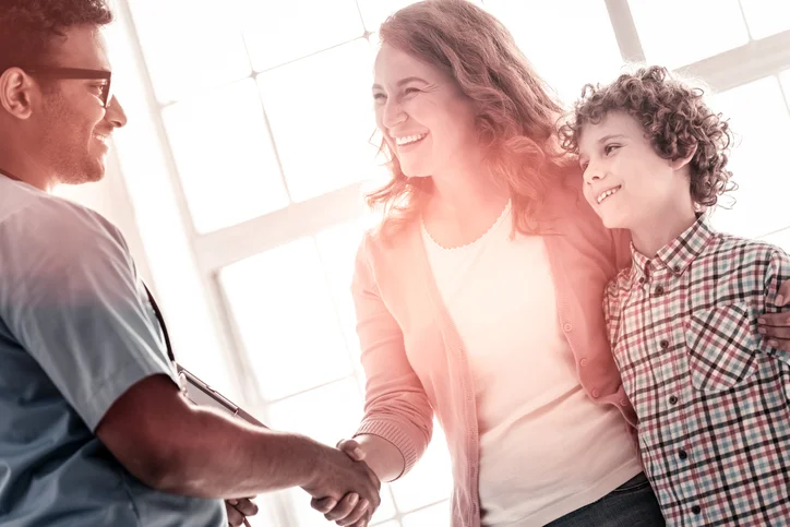 Child Life Specialist Assistant: What Is It? and How to Become One?