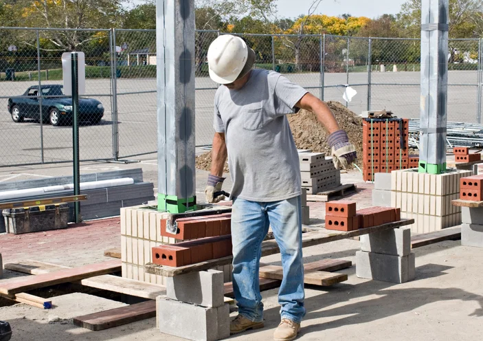 Mason Tender: What Is It? and How to Become One?