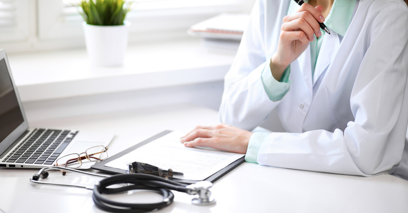 Remote Physical Therapy Reviewer: What Is It? and How to Become One?