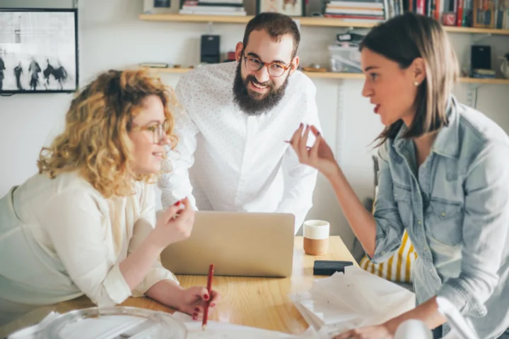 Communications Manager Job Description Sample Template