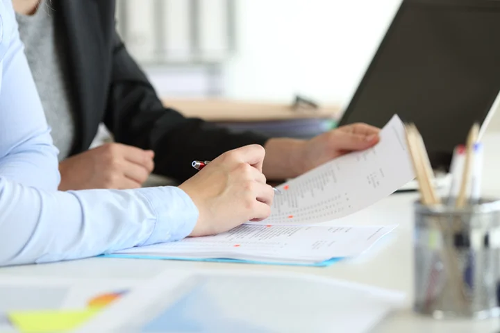 Fraud Analyst Job Description Sample Template | ZipRecruiter