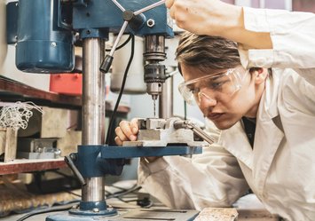 CNC Lathe Machinist Job Description Sample Template