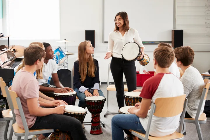 Music Teacher Job Description Sample Template | ZipRecruiter