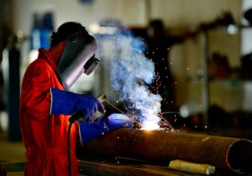 Pipelayer Job Description Sample Template | ZipRecruiter