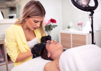 Barber Job Description Sample Template | ZipRecruiter