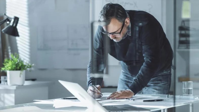 Proposal Engineer: What Is It? and How to Become One?