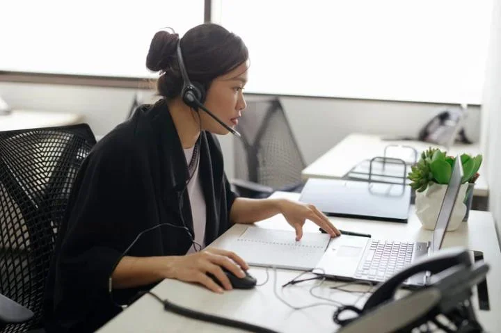 Real Time Analyst: What Is It? and How to Become One?